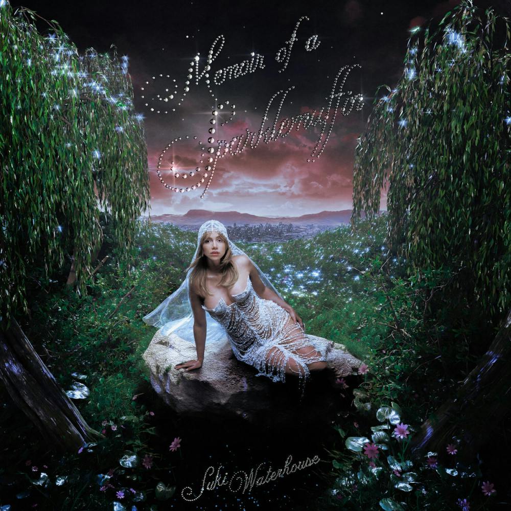 Album Review: Suki Waterhouse – Memoir of a Sparklemuffin - ACRN