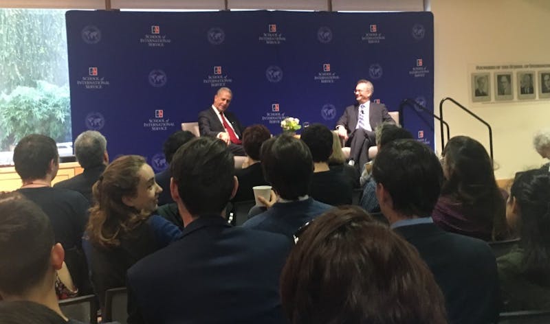 Senator Russ Feingold discusses government legitimacy at dean’s ...