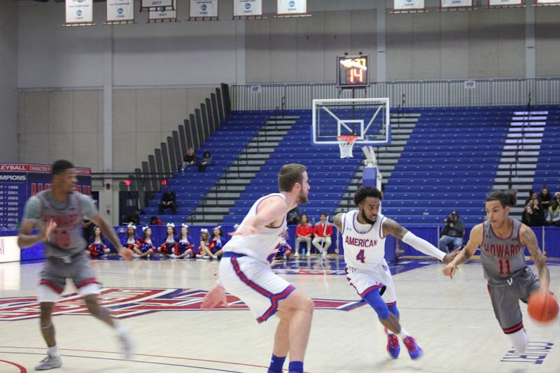 Men’s basketball dominates UMBC from start to finish - The Eagle