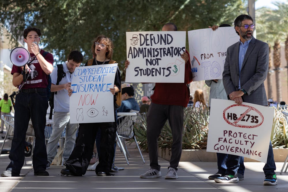 Campus workers protest at ABOR meeting against controversial state ...