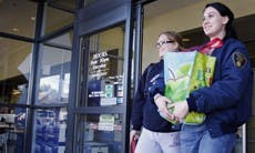 In green effort, bagging options to narrow at area Whole Foods stores ...