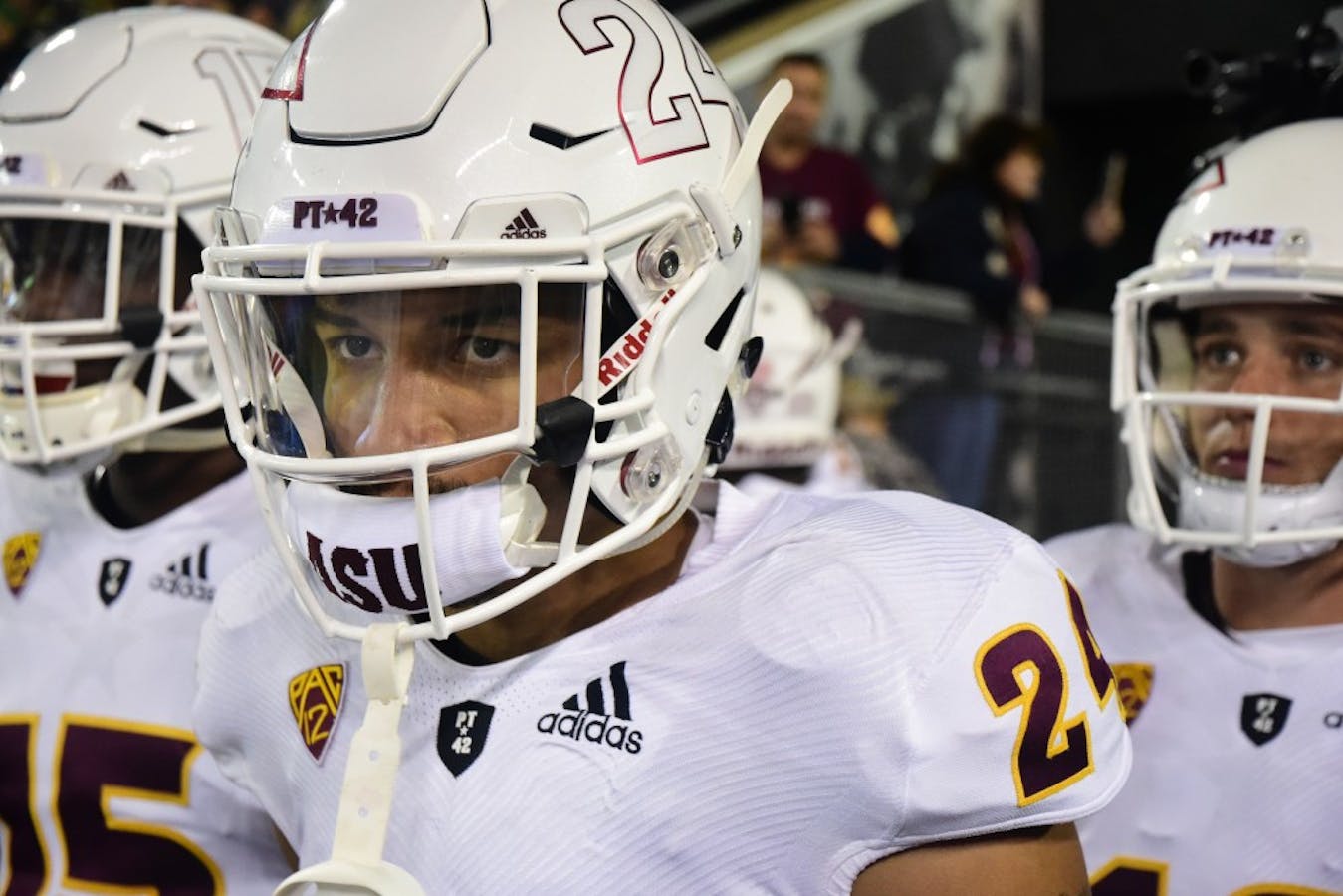 Gallery: ASU's hard fought battle against the Oregon Ducks in photos ...