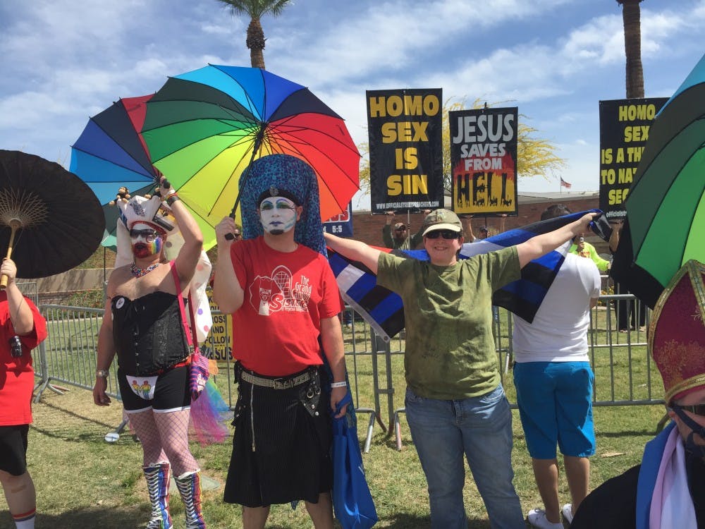 Phoenix celebrates LGBT culture during annual pride parade - The ...