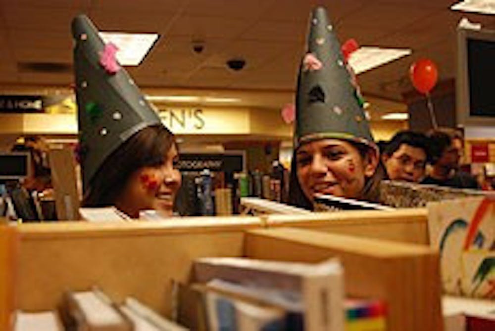 Potter party marks All 'Hallows' Eve - The Arizona State Press