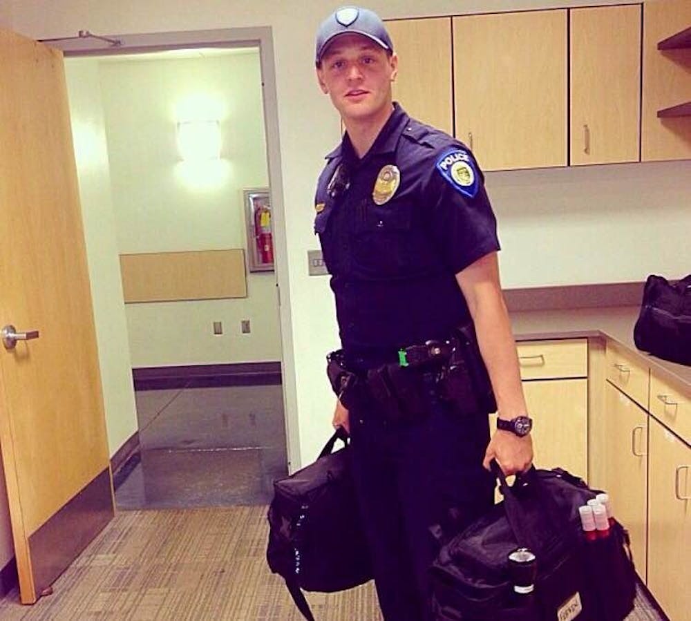 ASU officer in arrest video to be fired Wednesday - The Arizona State Press