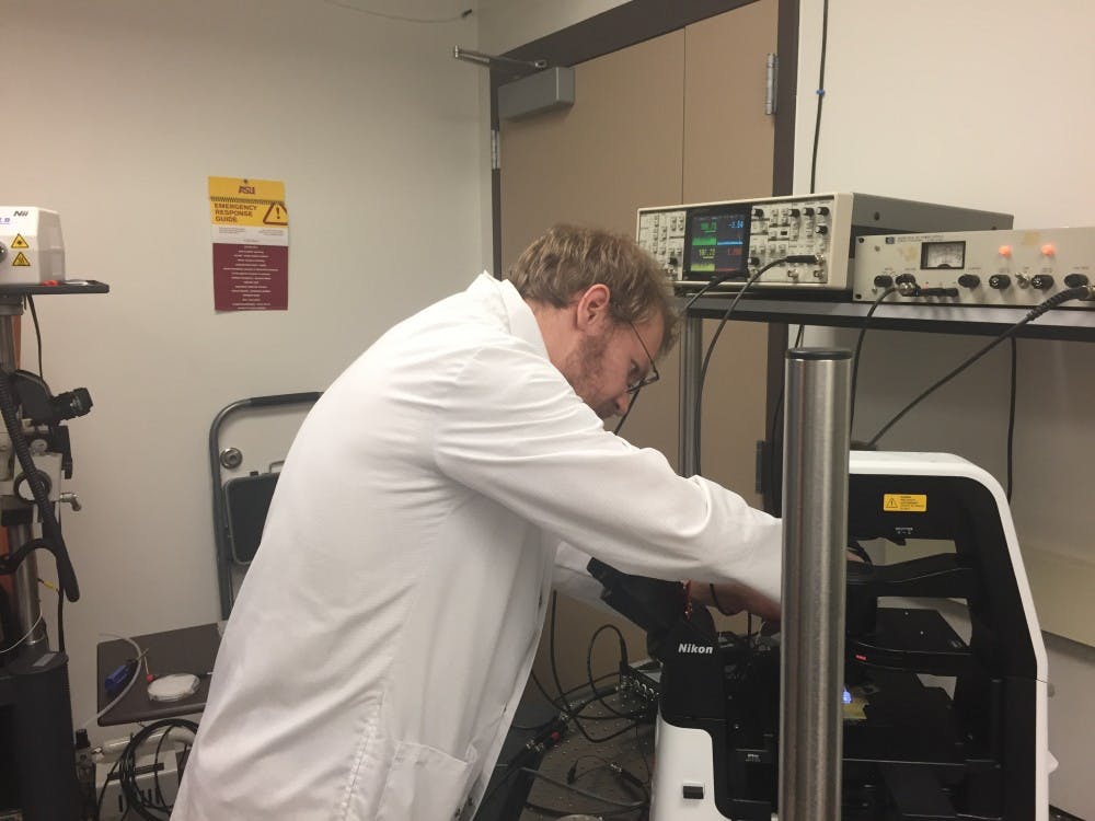 Biophysics at ASU sets big sights on small tech - The Arizona State Press