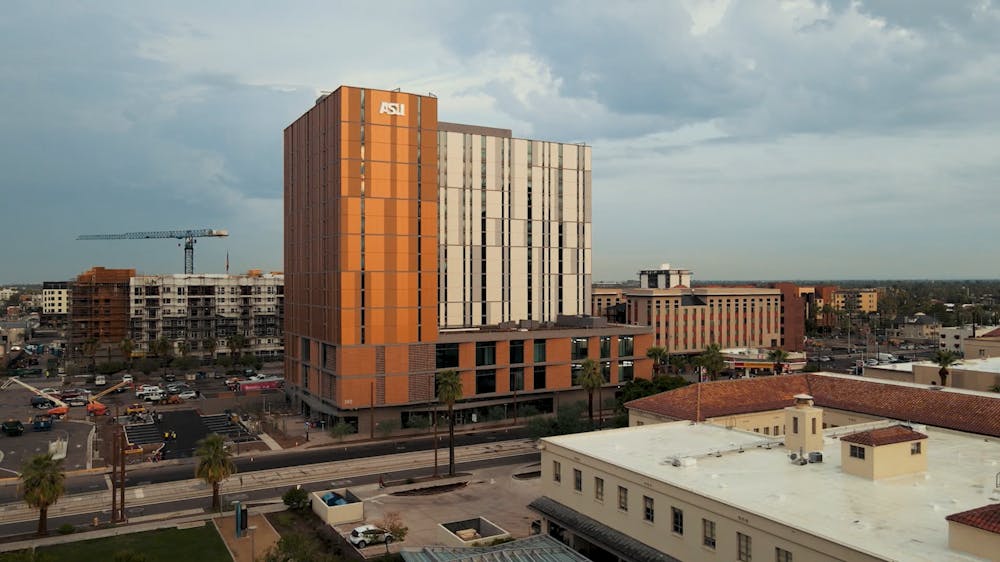 Students move into new Downtown Phoenix dorm - The Arizona State Press