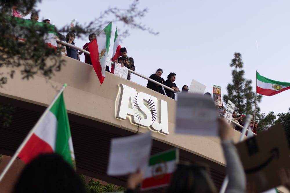 Hundreds protest on the Tempe campus in solidarity with the Iranian ...