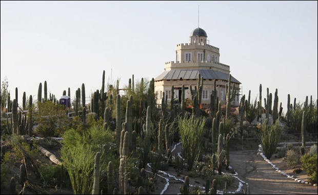 Crews discovering treasures that bring Tovrea Castle to life - The ...