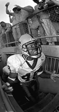 Suggs focusing less on self, more on team - The Arizona State Press