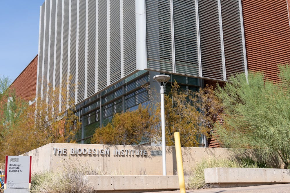 Biodesign lab accident causes three injuries - The Arizona State Press