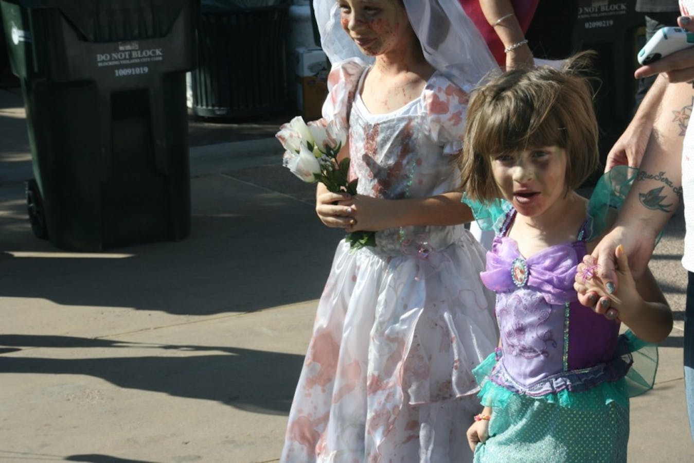2014 Phoenix Zombie Walk - The Arizona State Press