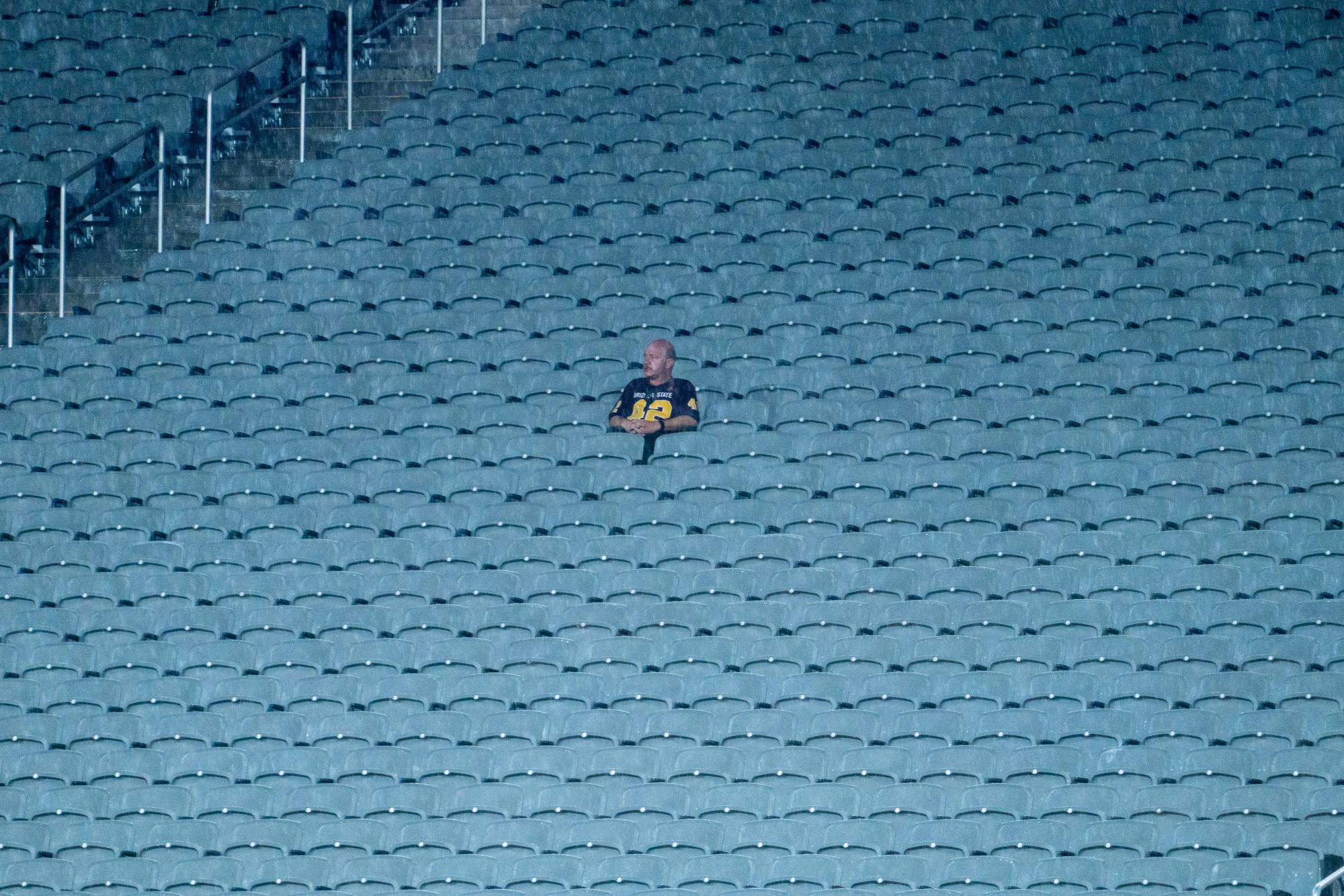 Photo-insight-peach-bowl lone fan.jpg - The Arizona State Press