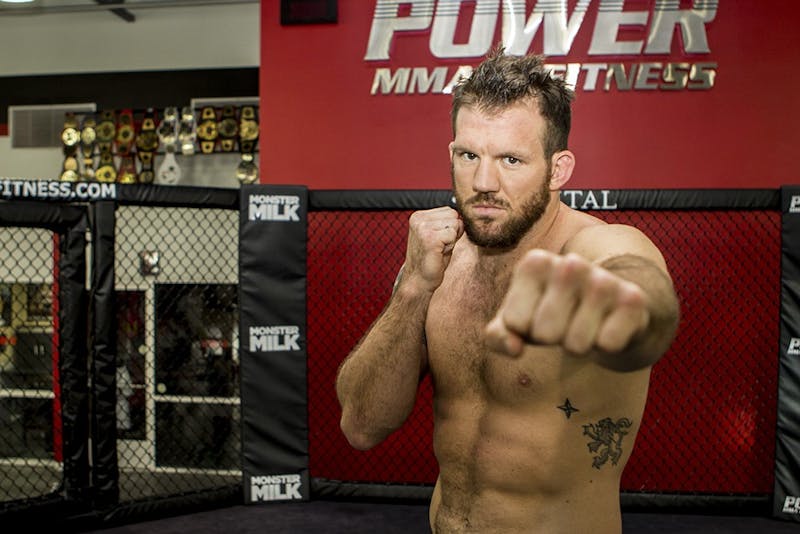 Pro UFC fighter Ryan Bader embraces ASU roots - The State Press