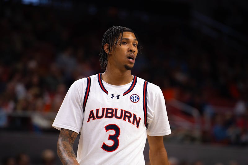Auburn Tigers soar past Monmouth Hawks in final non-conference game ...
