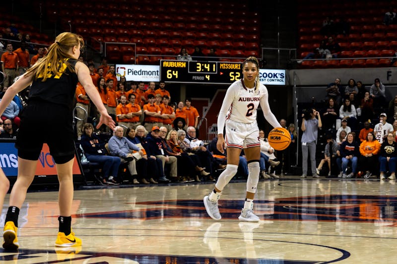 Auburn snaps their six game losing streak, defeats Missouri 75-60 ...