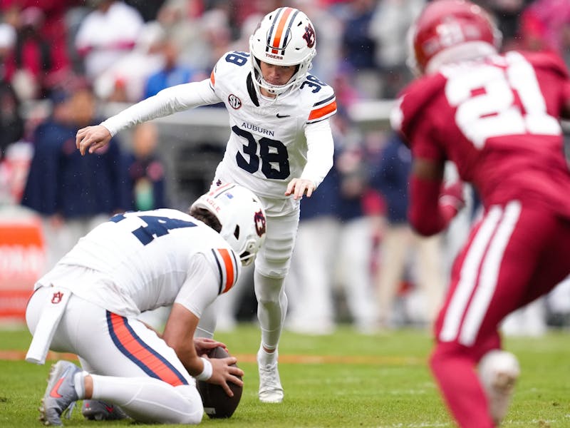 Auburn Football returns to win column against Arkansas - Eagle Eye TV