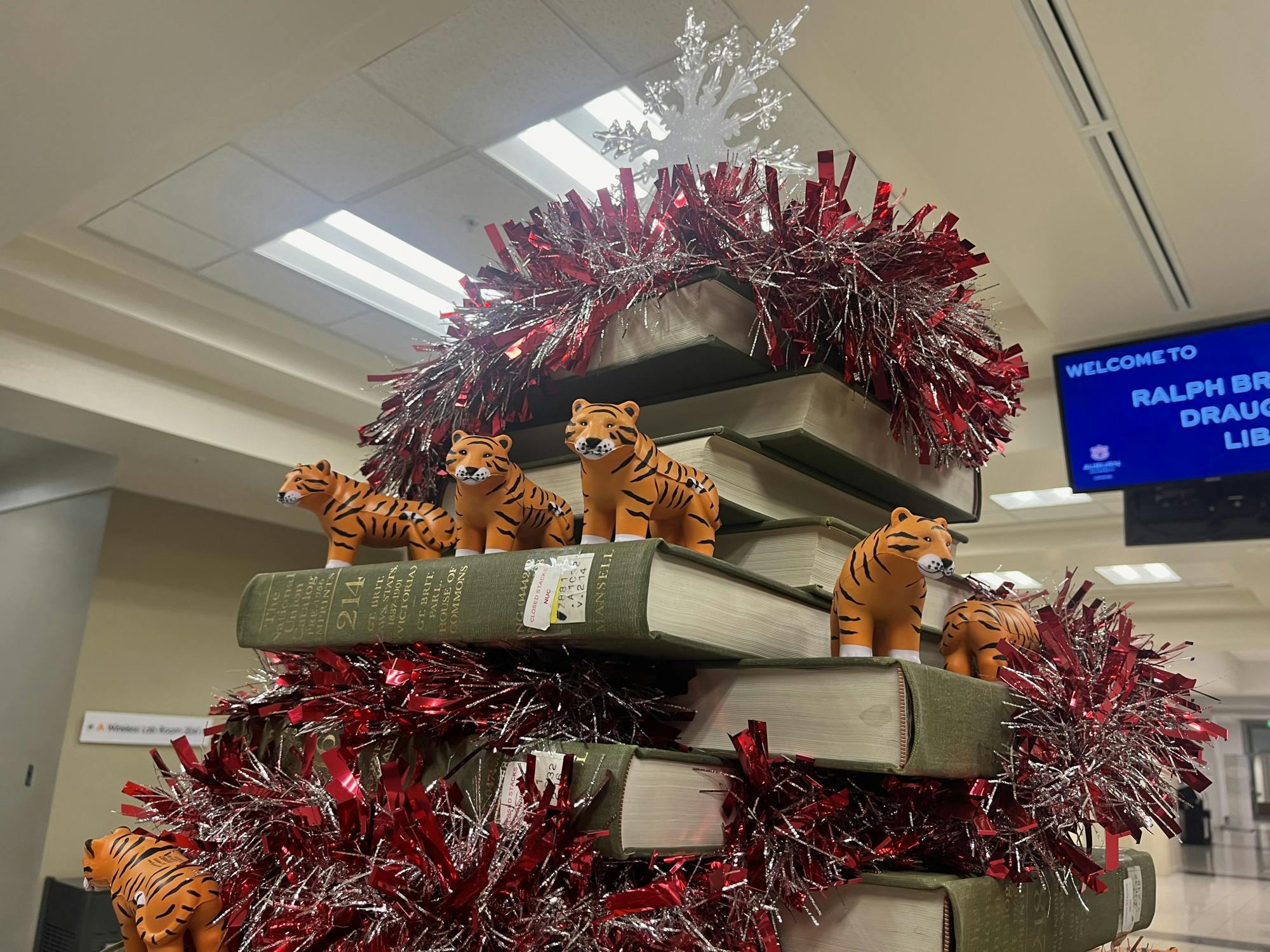 Study for finals with Ralph the Stress Tiger - The Auburn Plainsman