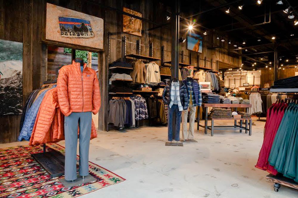 Outdoor adventure store Denali camps out on Thayer - The Brown Daily Herald