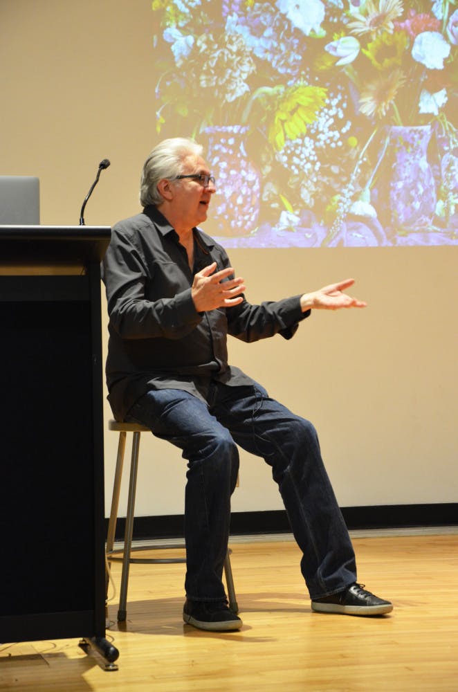 Abelardo Morell uses camera obscura to capture beauty in simplicity ...