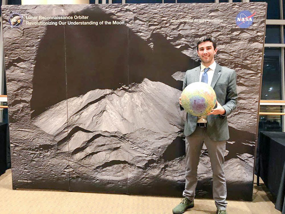 Scientists map mineralogy of large lunar basin - The Brown Daily Herald