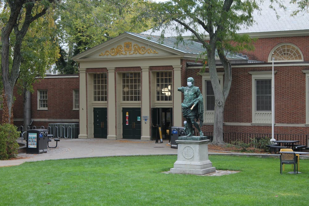 Brown responds to dining hall claims, announces V-Dub renovations - The ...