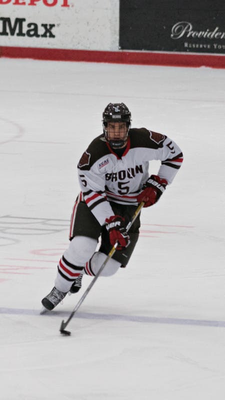 brownsword_mhockey_david-deckey - The Brown Daily Herald