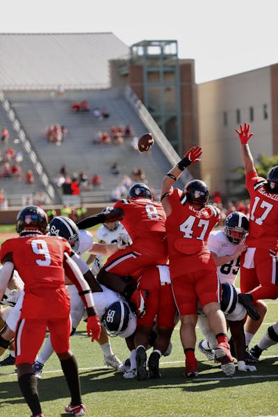 0Y7A0934.jpg - Ball State Daily