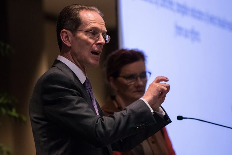 Mearn speaks at Strategic Planning meeting - Ball State Daily