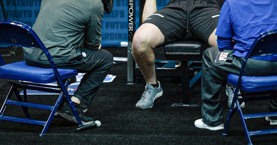 Danny Pinter benches 24 reps at NFL Scouting Combine - Ball State Daily