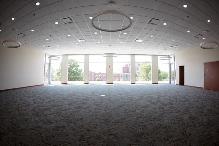 The New Face of John R. Emens Auditorium - Ball State Daily