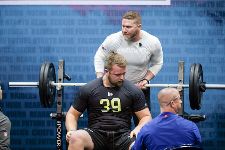 Danny Pinter benches 24 reps at NFL Scouting Combine - Ball State Daily