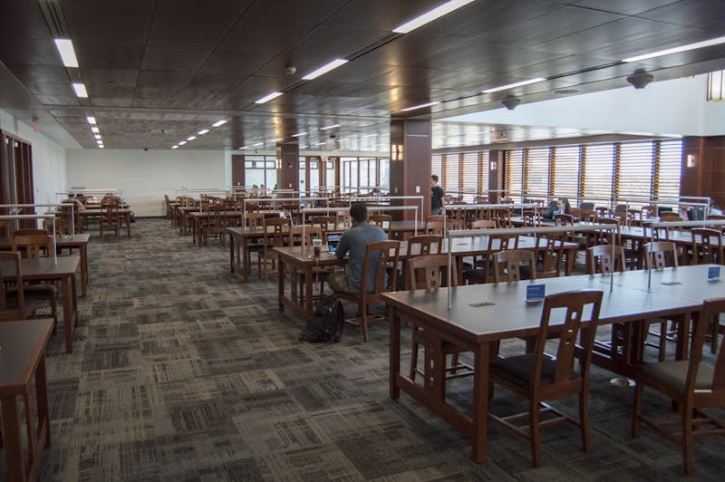 Students explore renovated Capen library - The Spectrum