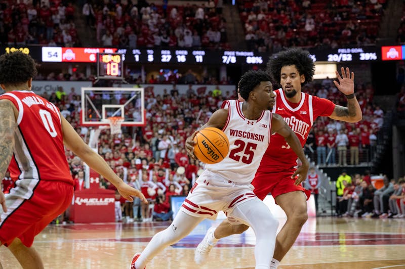 Badgers shock No. 8 Illinois in comeback victory - The Daily Cardinal
