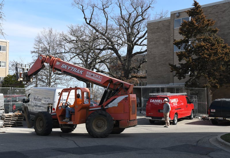 Phillips Hall renovation causes disruptions for residents - The Daily ...