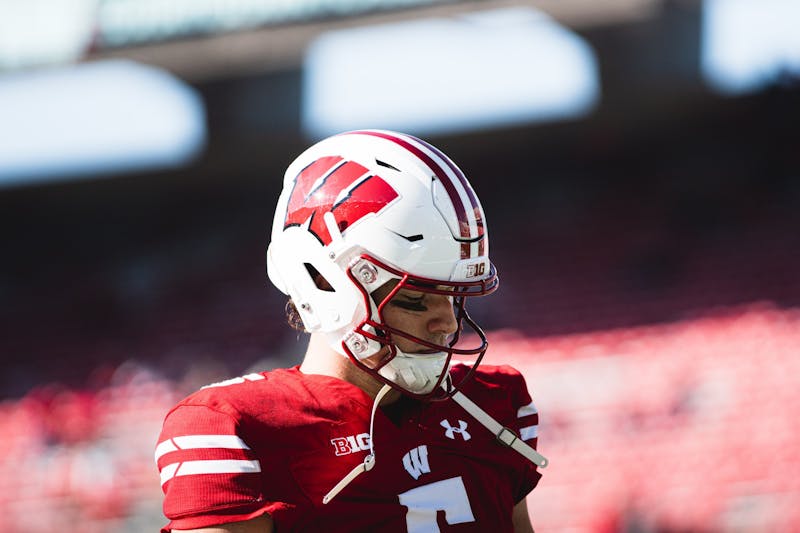 PHOTOS: Wisconsin Badgers lose to Illinois Fighting Illini 34-10 - The ...