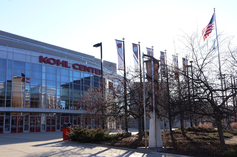 Wisconsin Women’s Hockey Falls to Ohio State in WCHA Championship ...