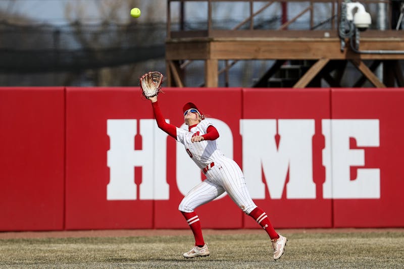Wisconsin softball sits at .500 after Mary Nutter Collegiate Classic ...