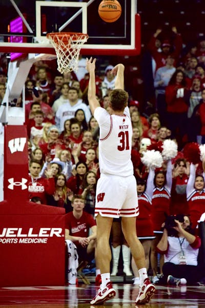 Wisconsin Men's Basketball vs Western Illinois0180.JPG - The Daily Cardinal