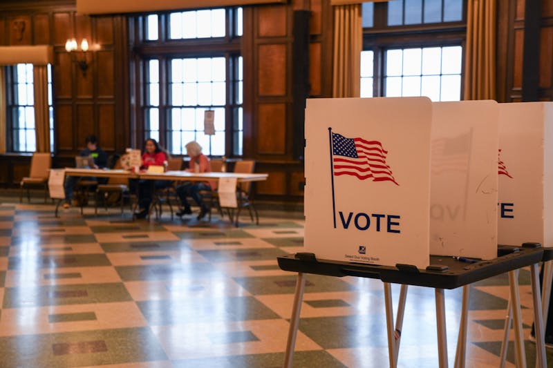 Voting hours at Memorial Union extended to 9:30 p.m. due to staff error ...