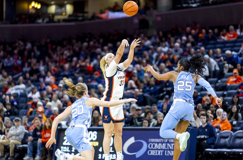 Sam Brunelle signs with PAOK women’s basketball team - The Cavalier ...