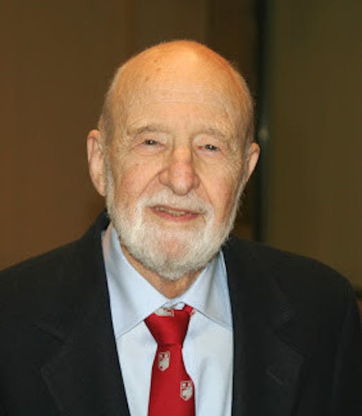 Vet School Alumnus Robert Marshak DVM ’45 Receives Distinguished Alumni ...