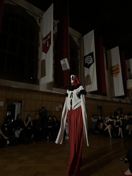 A Spectacle of Restrictive Fashion - The Cornell Daily Sun
