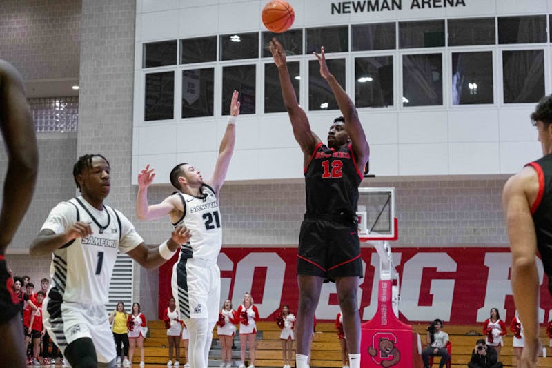 Fiegen’s Buzzer Beater Lifts Men’s Basketball to 2-0 - The Cornell ...