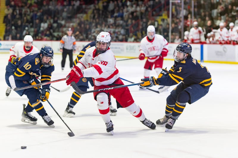 Men’s Hockey Tasked With Tenacious St. Lawrence and Clarkson in Crucial ...