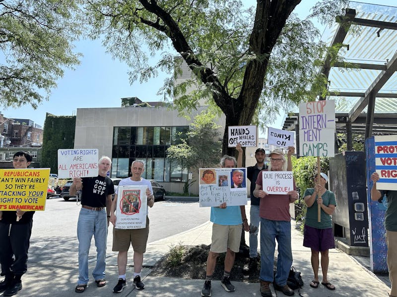 Ithacans Gather for Indivisible Tompkins’ Weekly Honk, Wave Rally With Plans To Continue ‘Until ...