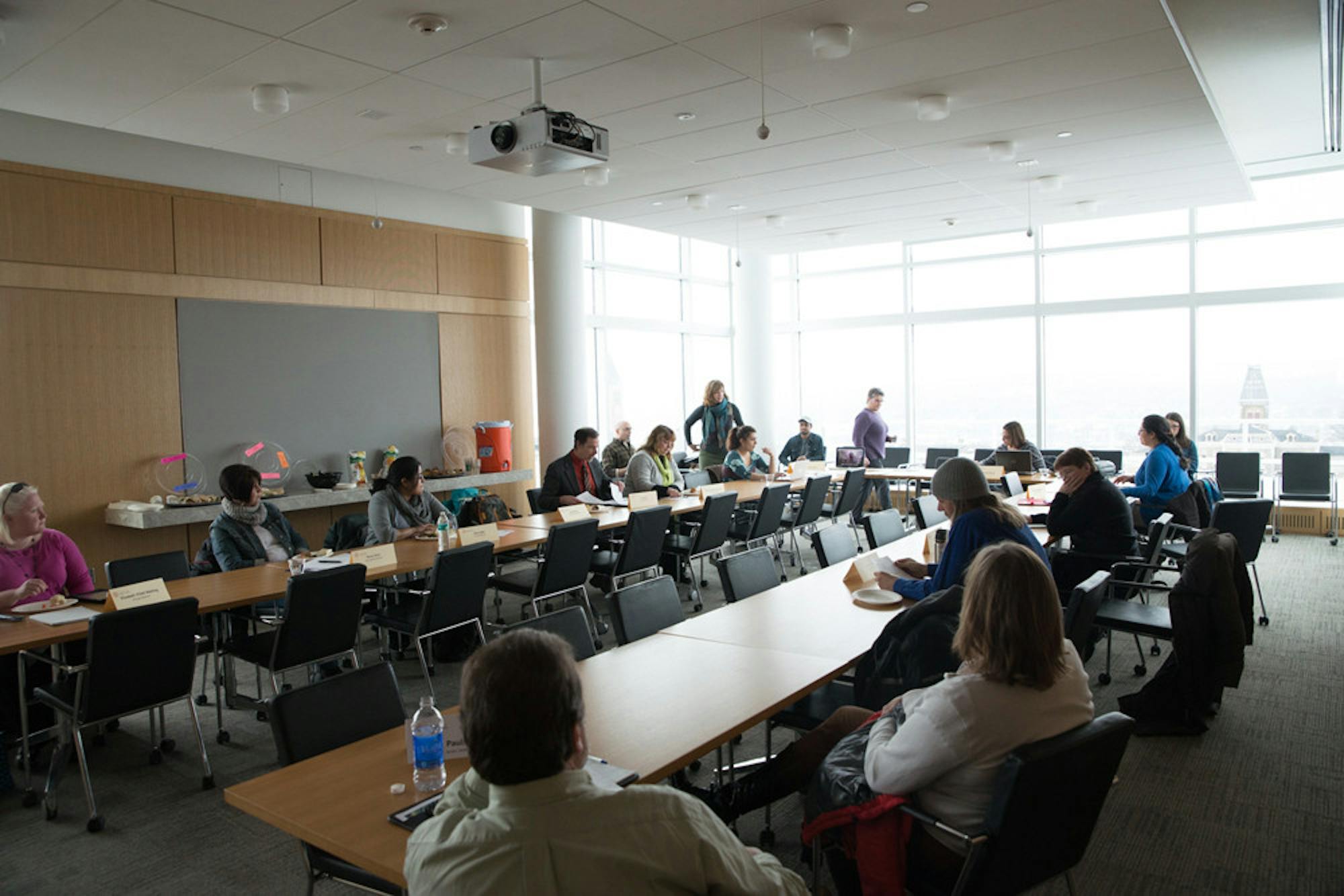 Employee Assembly Evaluates Beneﬁt Options - The Cornell Daily Sun