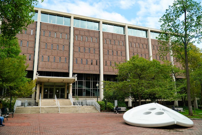 Psychology professor discusses new book, neurological research at Penn ...