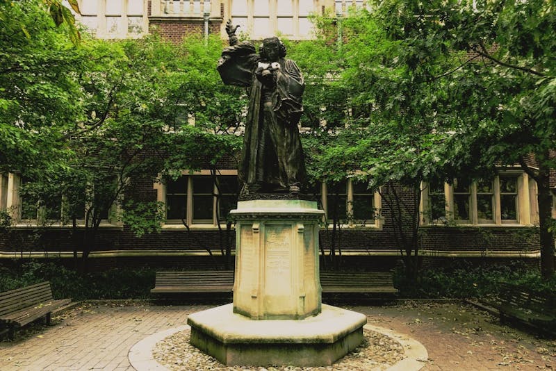 Jessica Gooding | Critically examining George Whitefield's statue in ...