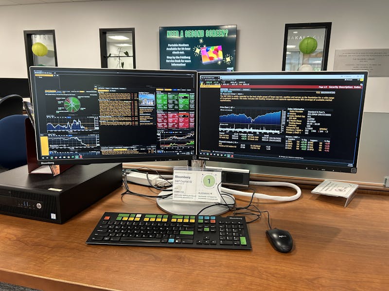 What’s the deal with Dartmouth’s 12 Bloomberg terminals? - The Dartmouth